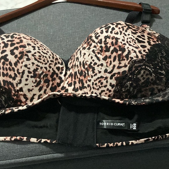 torrid | Intimates & Sleepwear | Torrid Plus Size Bra | Poshmark